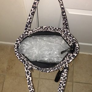 Rae Dunn | Bags | Rae Dunn Puffy Quilted Nylon Tote Bag | Poshmark